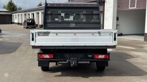 Grey Ford Transit 2017 in Telschi, with an engine capacity of 2.00 L and mileage of 207 thousand km for 12900 €, photo 9 on AUTOMOTO.COM.LV