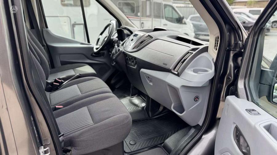 Grey Ford Transit 2017 in Telschi, with an engine capacity of 2.00 L and mileage of 207 thousand km for 12900 €, photo 16 on AUTOMOTO.COM.LV