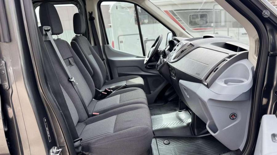 Grey Ford Transit 2017 in Telschi, with an engine capacity of 2.00 L and mileage of 207 thousand km for 12900 €, photo 17 on AUTOMOTO.COM.LV