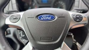 Grey Ford Transit 2017 in Telschi, with an engine capacity of 2.00 L and mileage of 207 thousand km for 12900 €, photo 20 on AUTOMOTO.COM.LV