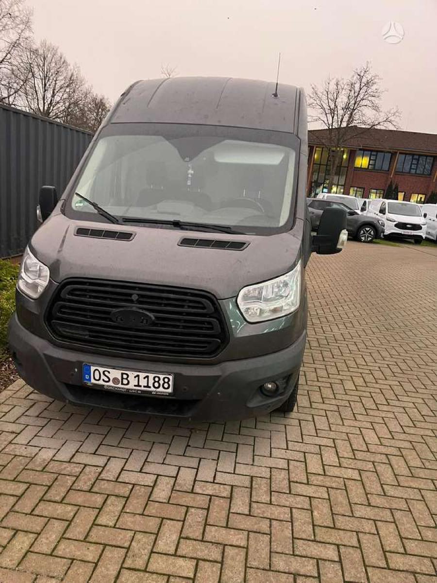 Grey Ford Transit 2018 in Marijampole, with an engine capacity of 2.00 L and mileage of 191 thousand km for 11650 €, photo 2 on AUTOMOTO.COM.LV