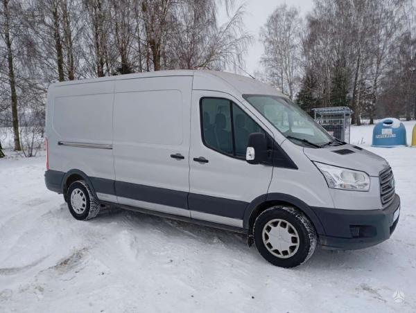 Grey Ford Transit 2018 in Jurbarkas, with an engine capacity of 2.00 L and mileage of 279 thousand km for 8977 €, photo 3 on AUTOMOTO.COM.LV