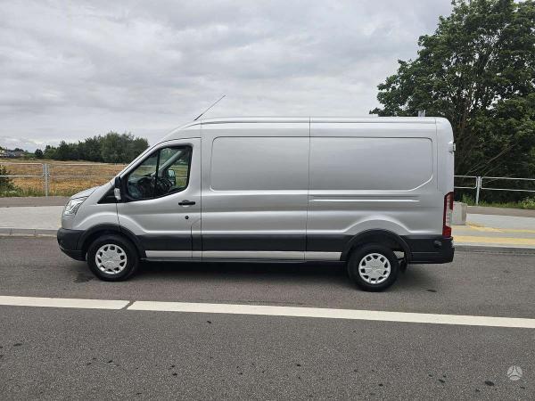 Grey Ford Transit 2019 in Marijampole, with an engine capacity of 2.00 L and mileage of 216 thousand km for 11800 €, photo 8 on AUTOMOTO.COM.LV