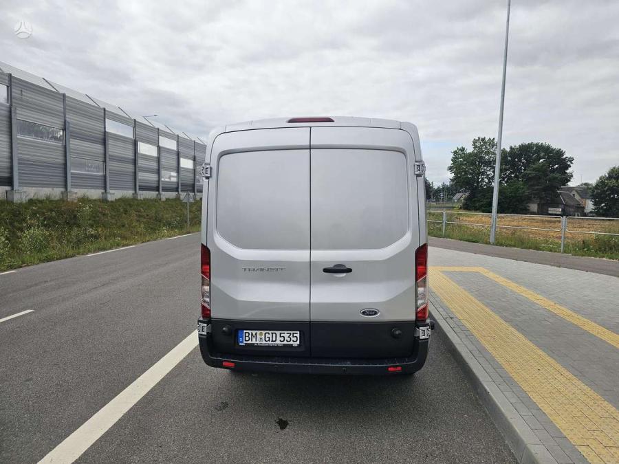 Grey Ford Transit 2019 in Marijampole, with an engine capacity of 2.00 L and mileage of 216 thousand km for 11800 €, photo 13 on AUTOMOTO.COM.LV