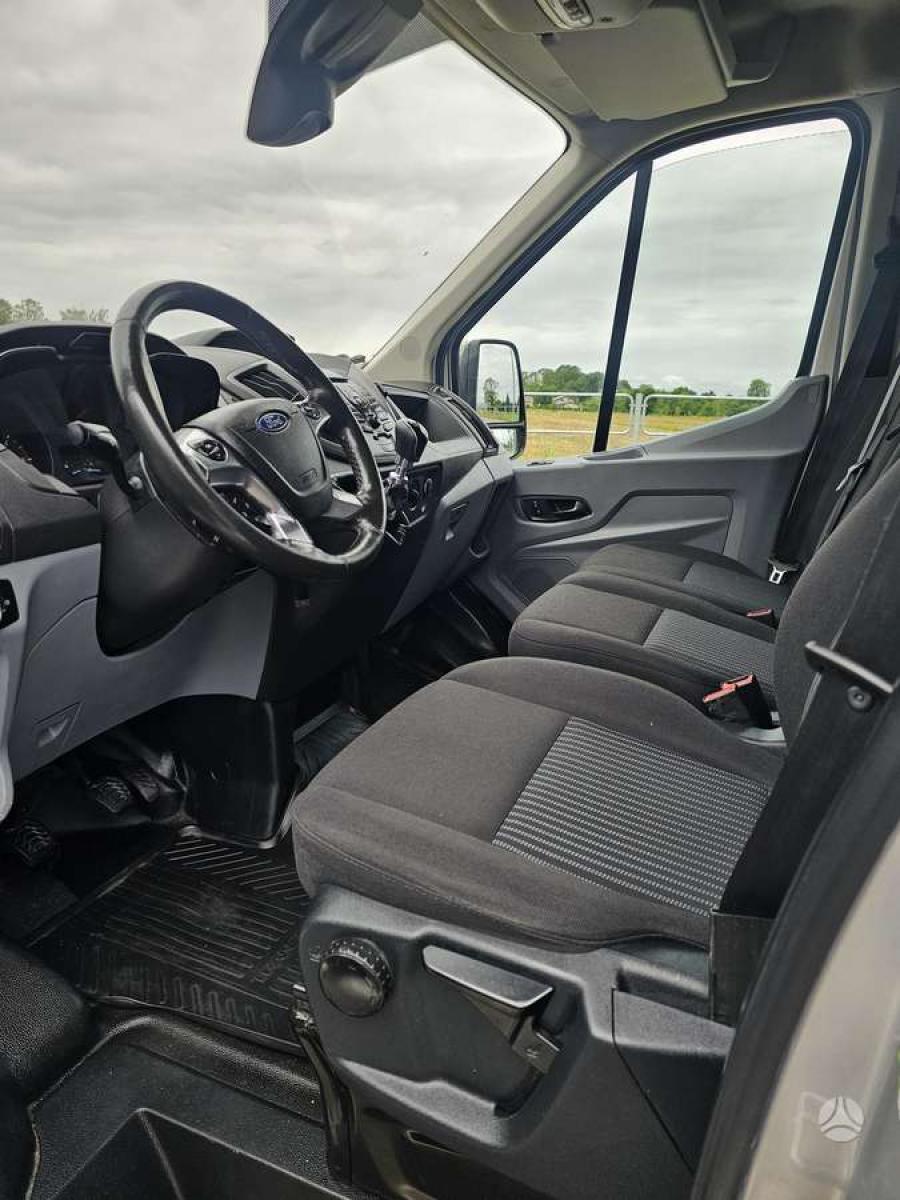 Grey Ford Transit 2019 in Marijampole, with an engine capacity of 2.00 L and mileage of 216 thousand km for 11800 €, photo 17 on AUTOMOTO.COM.LV