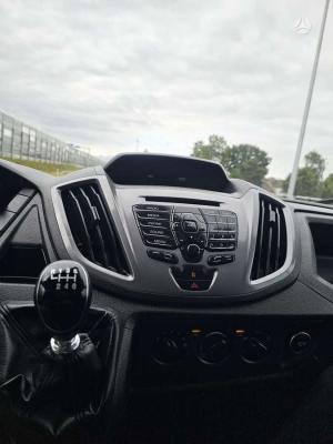 Grey Ford Transit 2019 in Marijampole, with an engine capacity of 2.00 L and mileage of 216 thousand km for 11800 €, photo 23 on AUTOMOTO.COM.LV