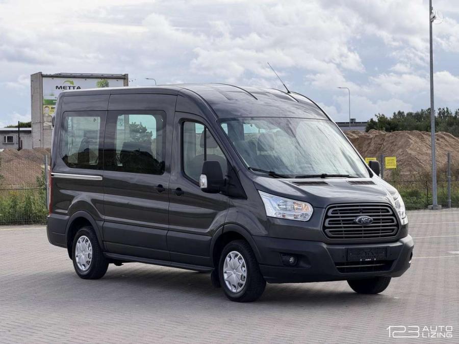 Grey Ford Transit 2019 in Taurage, with an engine capacity of 2.00 L and mileage of 150 thousand km for 14200 €, photo 5 on AUTOMOTO.COM.LV