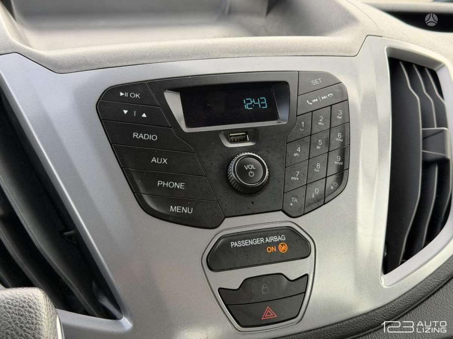 Grey Ford Transit 2019 in Taurage, with an engine capacity of 2.00 L and mileage of 150 thousand km for 14200 €, photo 17 on AUTOMOTO.COM.LV