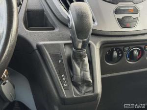 Grey Ford Transit 2019 in Taurage, with an engine capacity of 2.00 L and mileage of 150 thousand km for 14200 €, photo 19 on AUTOMOTO.COM.LV