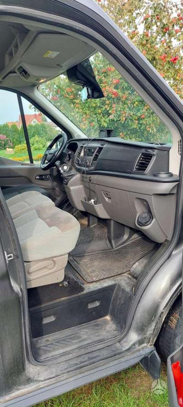 Pelēks Ford Transit 2019 Šilutė, ar dzinēja tilpumu 2.00 L un nobraukumu 716 tūkst. km par 11000 €, foto 3 vietnē AUTOMOTO.COM.LV