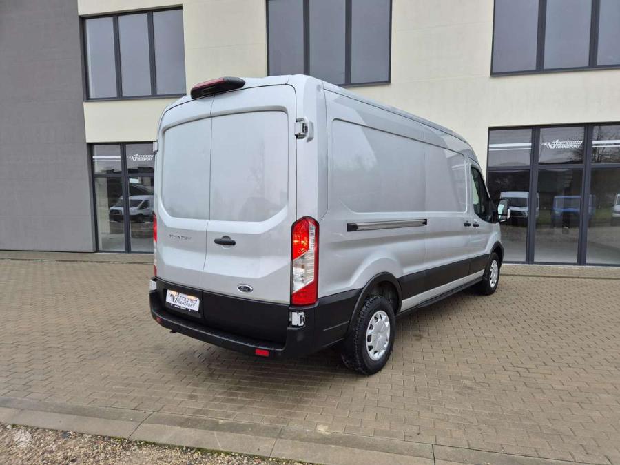 Pelēks Ford Transit 2020 Marijampole, ar dzinēja tilpumu 2.00 L un nobraukumu 145 tūkst. km par 13500 €, foto 4 vietnē AUTOMOTO.COM.LV