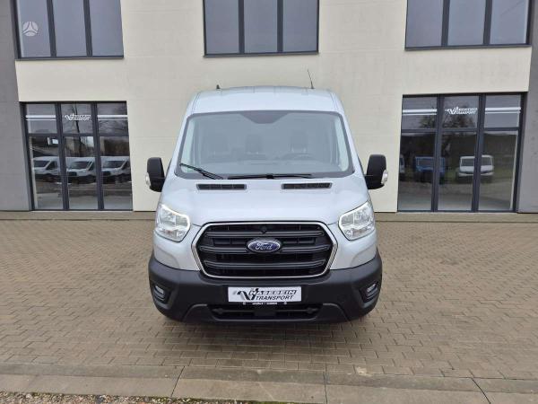 Grey Ford Transit 2020 in Marijampole, with an engine capacity of 2.00 L and mileage of 145 thousand km for 13500 €, photo 2 on AUTOMOTO.COM.LV