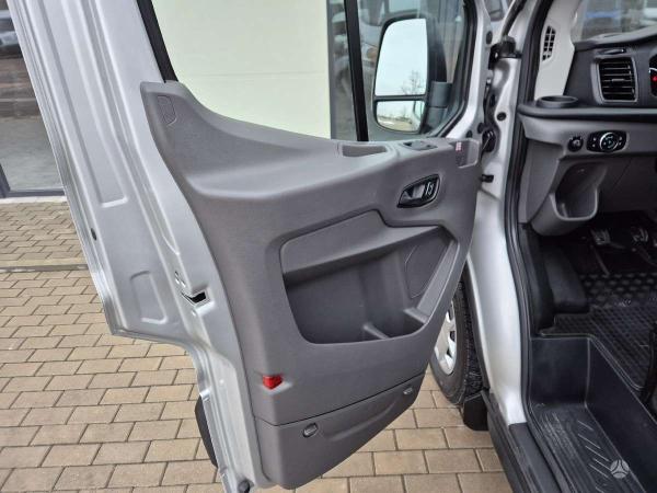 Grey Ford Transit 2020 in Marijampole, with an engine capacity of 2.00 L and mileage of 145 thousand km for 13500 €, photo 9 on AUTOMOTO.COM.LV
