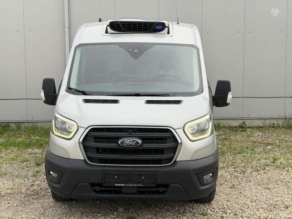 Grey Ford Transit 2020 in Kaunas, with an engine capacity of 2.00 L and mileage of 335 thousand km for 16819 €, photo 2 on AUTOMOTO.COM.LV