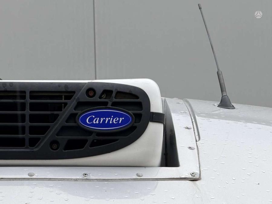 Grey Ford Transit 2020 in Kaunas, with an engine capacity of 2.00 L and mileage of 335 thousand km for 16819 €, photo 6 on AUTOMOTO.COM.LV