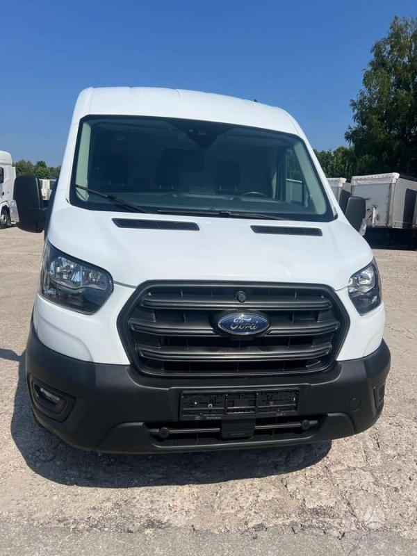Pelēks Ford Transit 2022 Druskininkai, ar dzinēja tilpumu 0.00 L un nobraukumu 87 tūkst. km par 6038 €, foto 2 vietnē AUTOMOTO.COM.LV