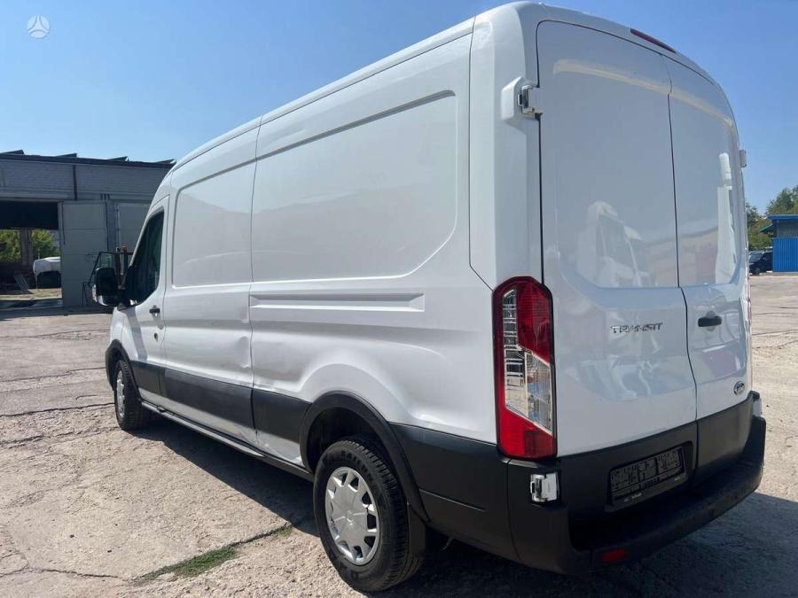 Pelēks Ford Transit 2022 Druskininkai, ar dzinēja tilpumu 0.00 L un nobraukumu 87 tūkst. km par 6038 €, foto 8 vietnē AUTOMOTO.COM.LV