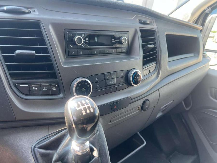 Pelēks Ford Transit 2022 Druskininkai, ar dzinēja tilpumu 0.00 L un nobraukumu 87 tūkst. km par 6038 €, foto 13 vietnē AUTOMOTO.COM.LV