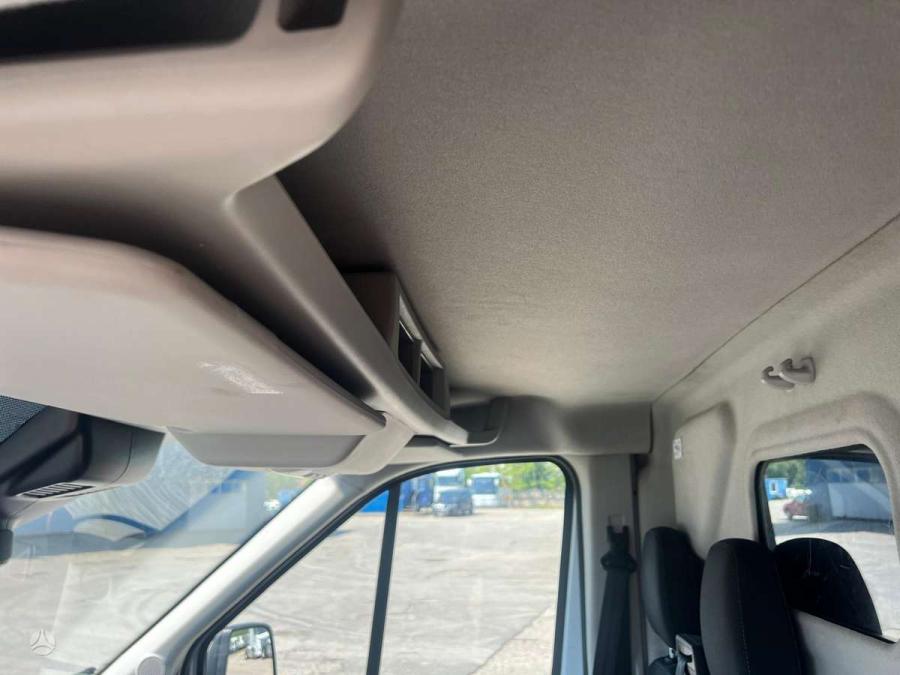 Pelēks Ford Transit 2022 Druskininkai, ar dzinēja tilpumu 0.00 L un nobraukumu 87 tūkst. km par 6038 €, foto 14 vietnē AUTOMOTO.COM.LV