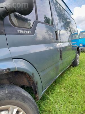 Grey Ford Transit 2001 in Daugavpils, with an engine capacity of 2.00 L and mileage of 335 thousand km for 450 €, photo 5 on AUTOMOTO.COM.LV
