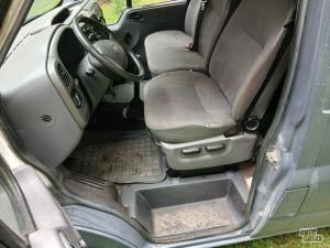 Grey Ford Transit 2001 in Vilnius, with an engine capacity of 2.00 L and mileage of 320 thousand km for 1990 €, photo 7 on AUTOMOTO.COM.LV