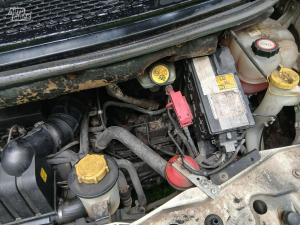 Grey Ford Transit 2001 in Vilnius, with an engine capacity of 2.00 L and mileage of 320 thousand km for 1990 €, photo 12 on AUTOMOTO.COM.LV