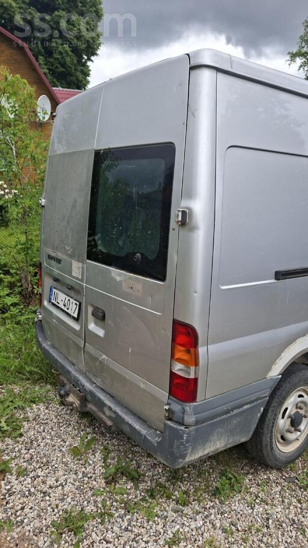 Pelēks Ford Transit 2002 Rēzekne, ar dzinēja tilpumu 2.00 L un nobraukumu 0 tūkst. km par 2500 €, foto 8 vietnē AUTOMOTO.COM.LV