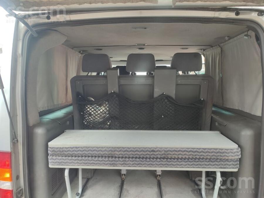Grey Ford Transit 2003 in Riga, with an engine capacity of 2.00 L and mileage of 271 thousand km for 3500 €, photo 7 on AUTOMOTO.COM.LV