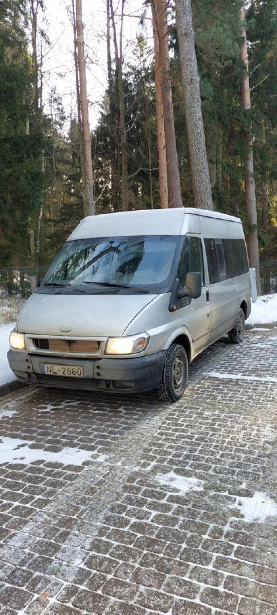 Grey Ford Transit 2004 in Talsi, with an engine capacity of 2.00 L and mileage of 550 thousand km for 1100 €, photo 1 on AUTOMOTO.COM.LV