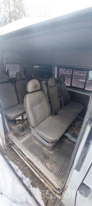Grey Ford Transit 2004 in Talsi, with an engine capacity of 2.00 L and mileage of 550 thousand km for 1100 €, photo 7 on AUTOMOTO.COM.LV