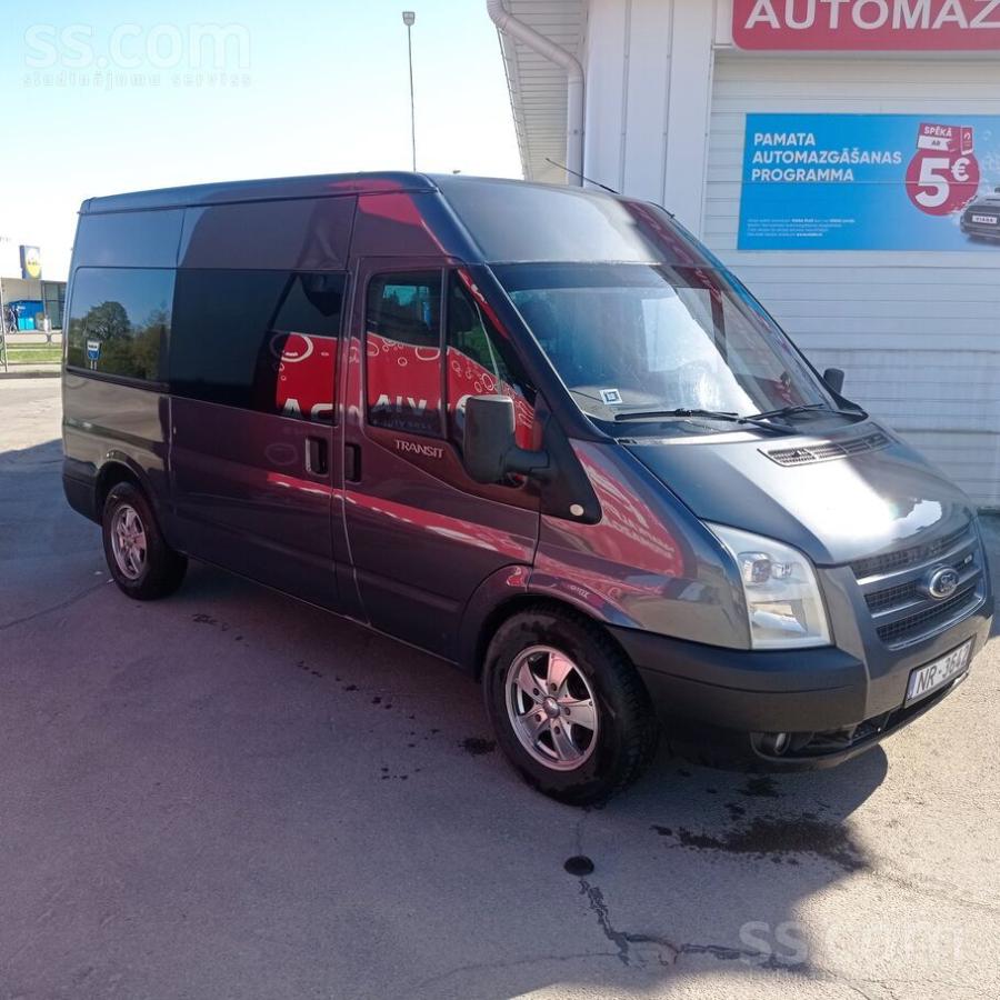 Pelēks Ford Transit 2007 Jēkabpils, ar dzinēja tilpumu 2.20 L un nobraukumu 355 tūkst. km par 4100 €, foto 1 vietnē AUTOMOTO.COM.LV