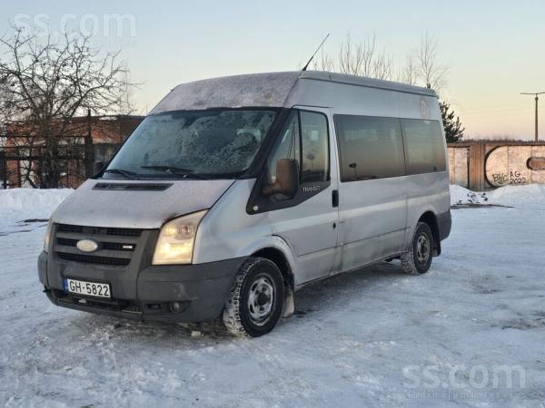 Pelēks Ford Transit 2007 Rīga, ar dzinēja tilpumu 2.20 L un nobraukumu 441 tūkst. km par 3400 €, foto 2 vietnē AUTOMOTO.COM.LV