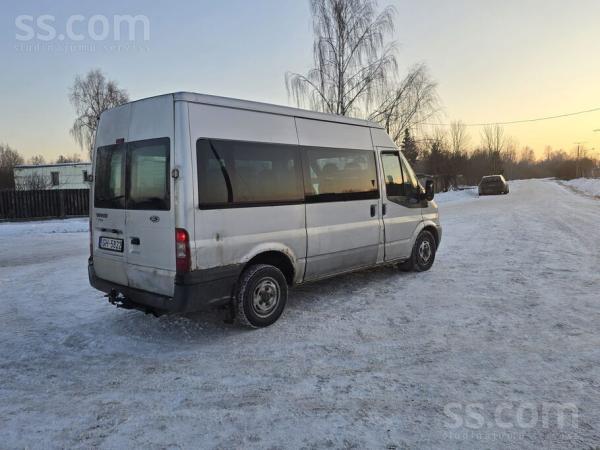 Pelēks Ford Transit 2007 Rīga, ar dzinēja tilpumu 2.20 L un nobraukumu 441 tūkst. km par 3400 €, foto 6 vietnē AUTOMOTO.COM.LV