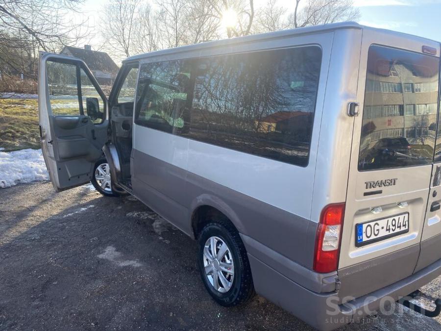 Pelēks Ford Transit 2007 Liepāja, ar dzinēja tilpumu 2.20 L un nobraukumu 321 tūkst. km par 3100 €, foto 3 vietnē AUTOMOTO.COM.LV