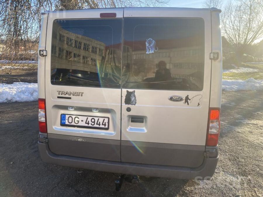 Pelēks Ford Transit 2007 Liepāja, ar dzinēja tilpumu 2.20 L un nobraukumu 321 tūkst. km par 3100 €, foto 4 vietnē AUTOMOTO.COM.LV