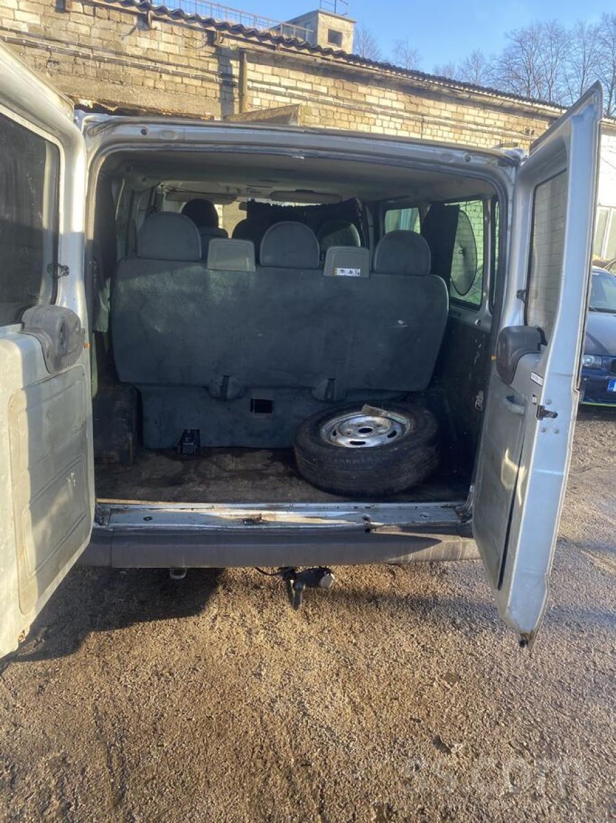 Pelēks Ford Transit 2007 Liepāja, ar dzinēja tilpumu 2.20 L un nobraukumu 321 tūkst. km par 3100 €, foto 13 vietnē AUTOMOTO.COM.LV