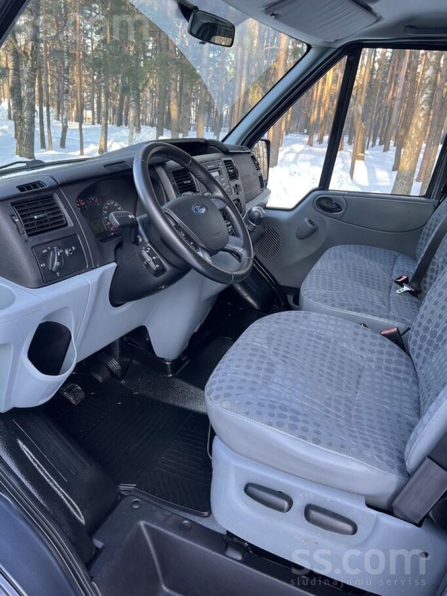 Pelēks Ford Transit 2008 Rīga, ar dzinēja tilpumu 2.20 L un nobraukumu 255 tūkst. km par 7280 €, foto 11 vietnē AUTOMOTO.COM.LV