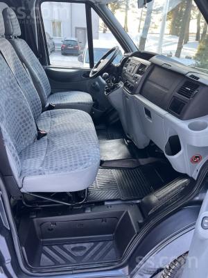 Pelēks Ford Transit 2008 Rīga, ar dzinēja tilpumu 2.20 L un nobraukumu 255 tūkst. km par 7280 €, foto 12 vietnē AUTOMOTO.COM.LV