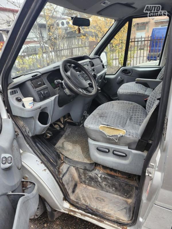 Pelēks Ford Transit 2008 Kauņa, ar dzinēja tilpumu 2.20 L un nobraukumu 244 tūkst. km par 1500 €, foto 7 vietnē AUTOMOTO.COM.LV