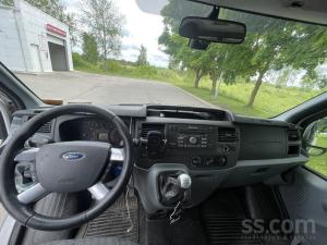 Pelēks Ford Transit 2008 Daugavpils, ar dzinēja tilpumu 2.20 L un nobraukumu 297 tūkst. km par 3100 €, foto 5 vietnē AUTOMOTO.COM.LV