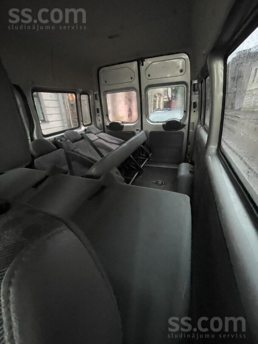 Pelēks Ford Transit 2008 Daugavpils, ar dzinēja tilpumu 2.20 L un nobraukumu 297 tūkst. km par 3100 €, foto 6 vietnē AUTOMOTO.COM.LV