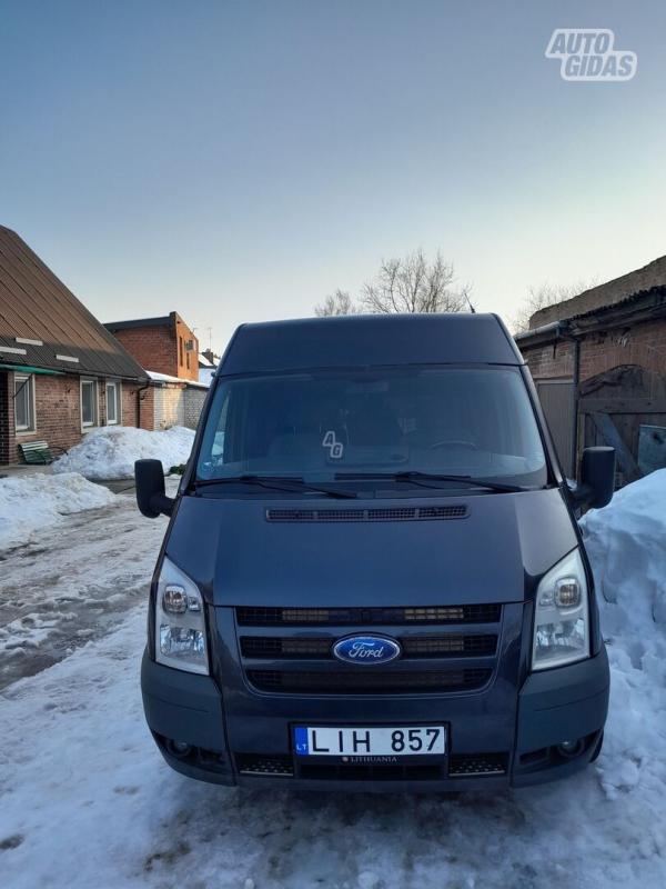 Grey Ford Transit 2009 in Silute, with an engine capacity of 2.20 L and mileage of 267 thousand km for 3200 €, photo 2 on AUTOMOTO.COM.LV