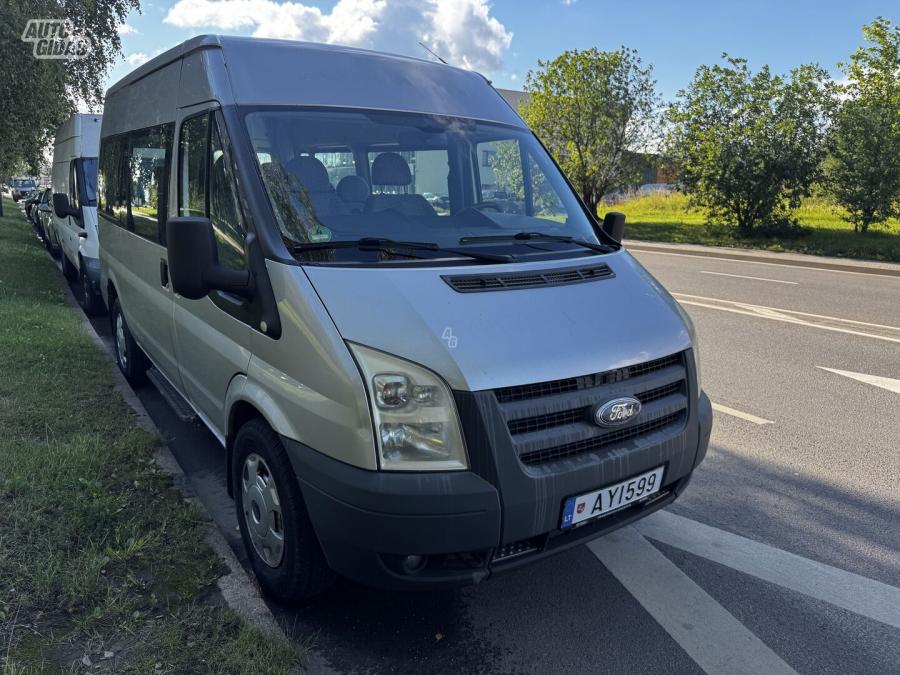 Grey Ford Transit 2009 in Kaunas, with an engine capacity of 2.20 L and mileage of 172 thousand km for 6950 €, photo 3 on AUTOMOTO.COM.LV