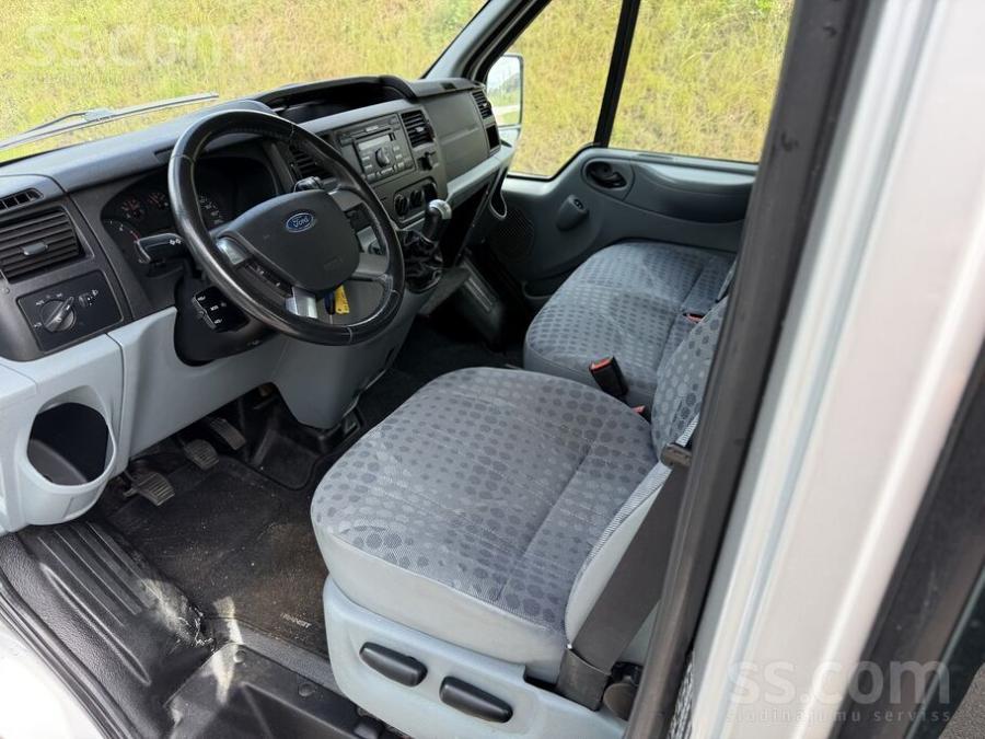 Pelēks Ford Transit 2010 Jelgava, ar dzinēja tilpumu 2.20 L un nobraukumu 145 tūkst. km par 7350 €, foto 15 vietnē AUTOMOTO.COM.LV