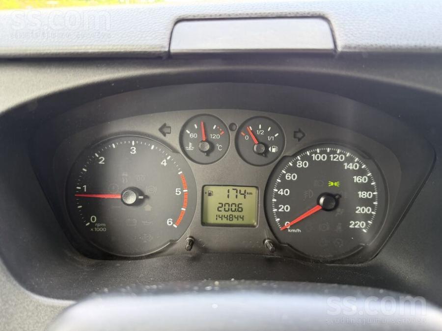 Pelēks Ford Transit 2010 Jelgava, ar dzinēja tilpumu 2.20 L un nobraukumu 145 tūkst. km par 7350 €, foto 20 vietnē AUTOMOTO.COM.LV