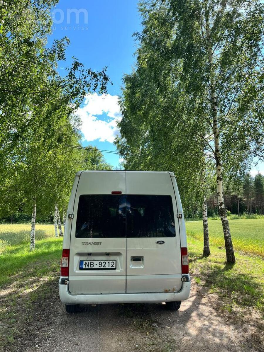 Pelēks Ford Transit 2010 Tukums, ar dzinēja tilpumu 2.20 L un nobraukumu 535 tūkst. km par 2700 €, foto 4 vietnē AUTOMOTO.COM.LV