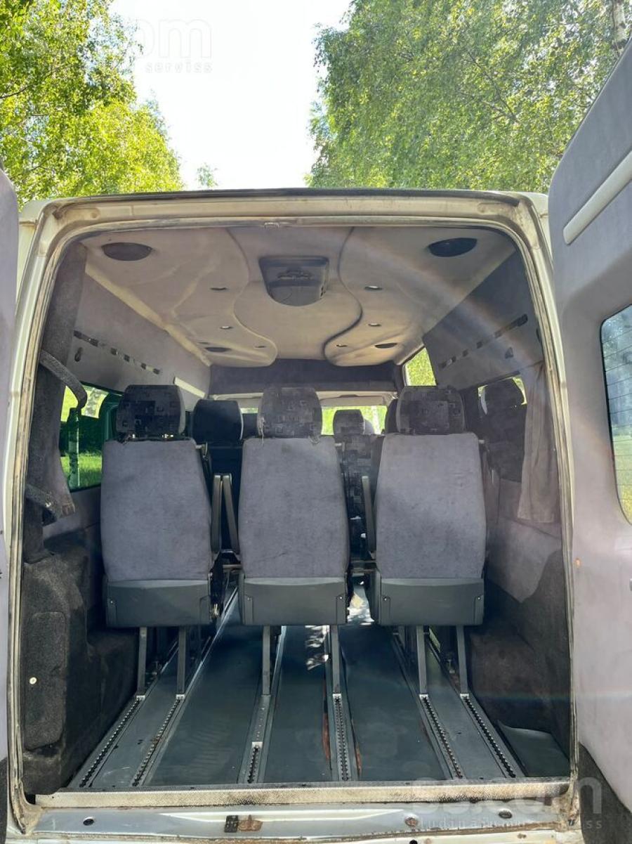 Pelēks Ford Transit 2010 Tukums, ar dzinēja tilpumu 2.20 L un nobraukumu 535 tūkst. km par 2700 €, foto 6 vietnē AUTOMOTO.COM.LV