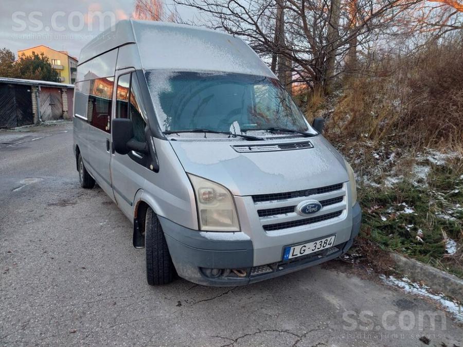 Grey Ford Transit 2011 in Talsi, with an engine capacity of 2.20 L and mileage of 455 thousand km for 2700 €, photo 6 on AUTOMOTO.COM.LV