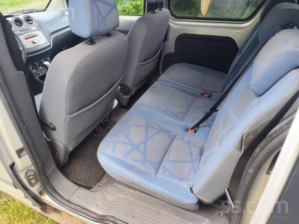 Pelēks Ford Transit 2011 Rīga, ar dzinēja tilpumu 1.80 L un nobraukumu 430 tūkst. km par 2050 €, foto 7 vietnē AUTOMOTO.COM.LV