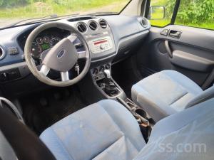 Grey Ford Transit 2011 in Riga, with an engine capacity of 1.80 L and mileage of 430 thousand km for 2050 €, photo 11 on AUTOMOTO.COM.LV